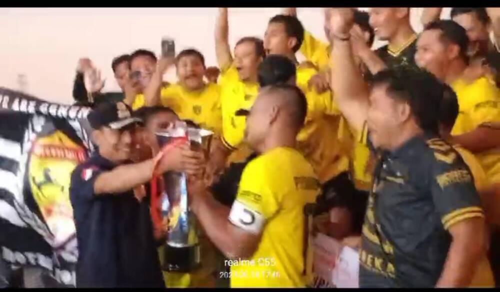 Kuda Besi FC Juarai AKD Baureno Cup 2024 Kabar1News.com